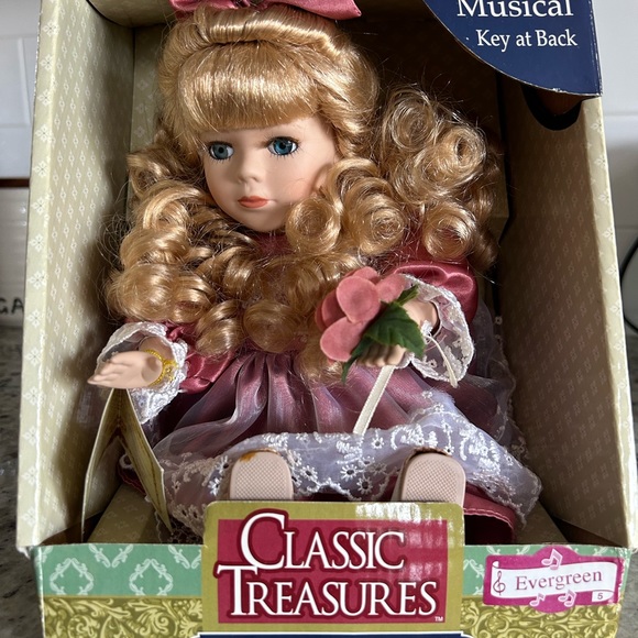 Toys | Vintage Classic Treasures Animated Musical Doll Evergreen | Poshmark